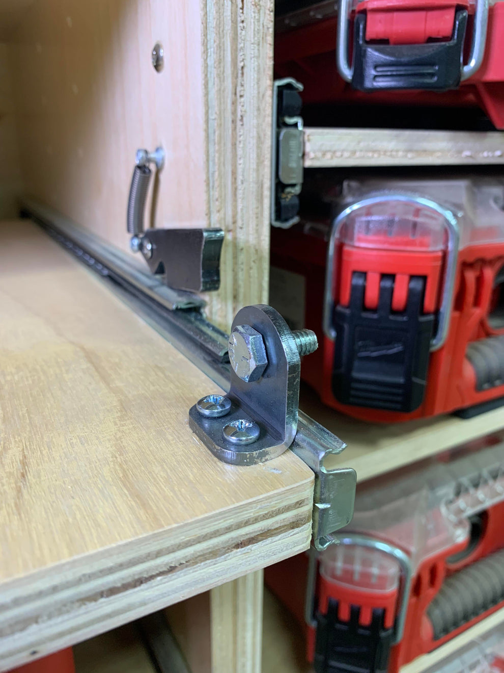 Shark-Loc™ - Tray/Shelf – S.T.V. Racking